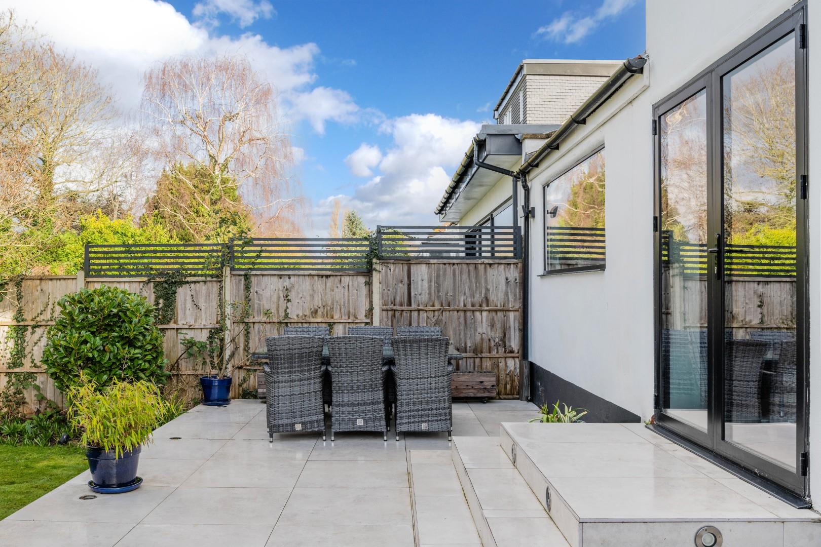 Timbercroft, Stoneleigh | The Personal Agent